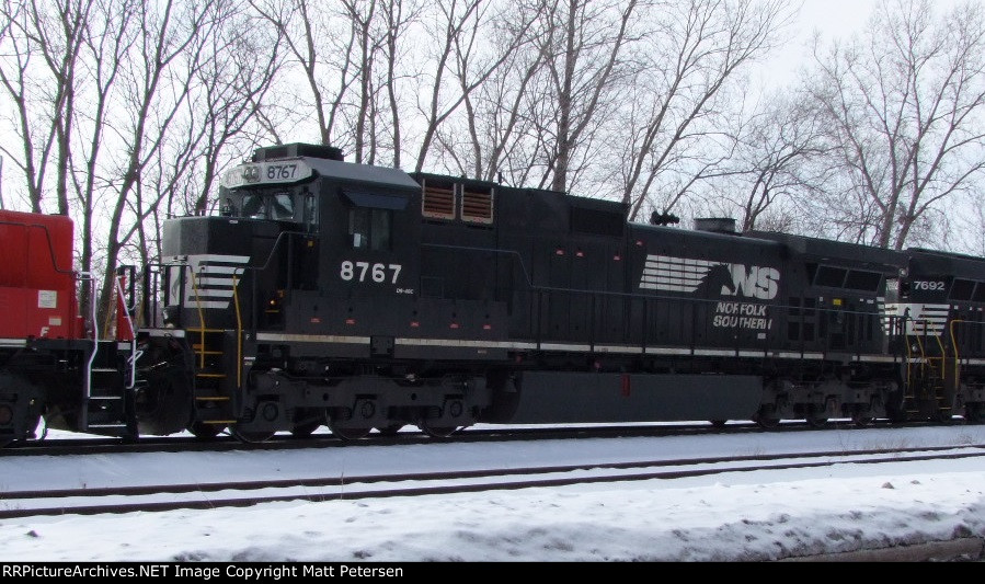 NS 8767